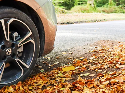 Autumn driving tips: How to prepare your car for autumn | Carparison
