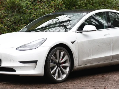 Drive with us: Tesla Model 3 review | Carparison