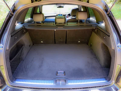 Drive with us: Mercedes-Benz GLC 300d review | Carparison