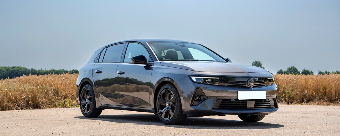 7 of the best hatchbacks with big boots | Carparison