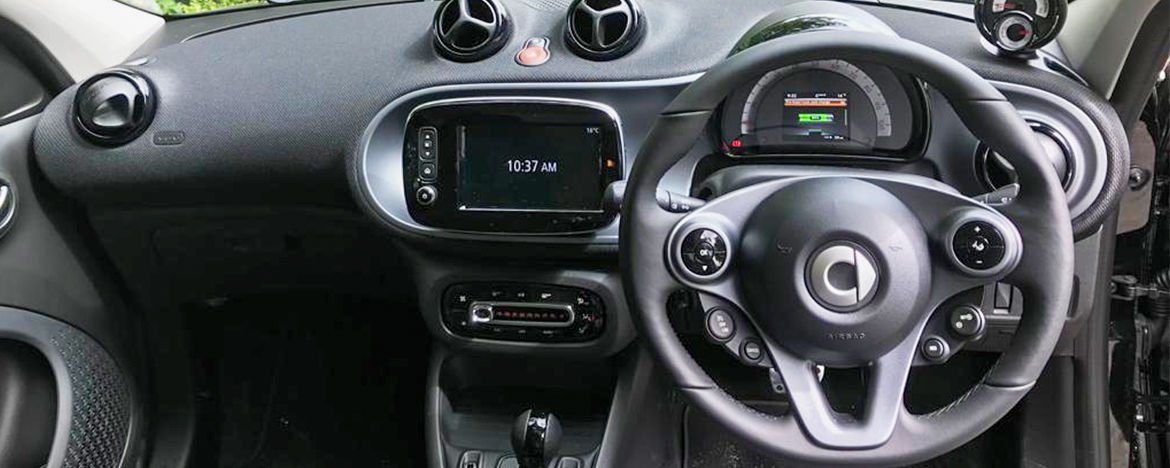 Drive with us: Test driving the all-electric smart EQ forfour | Carparison