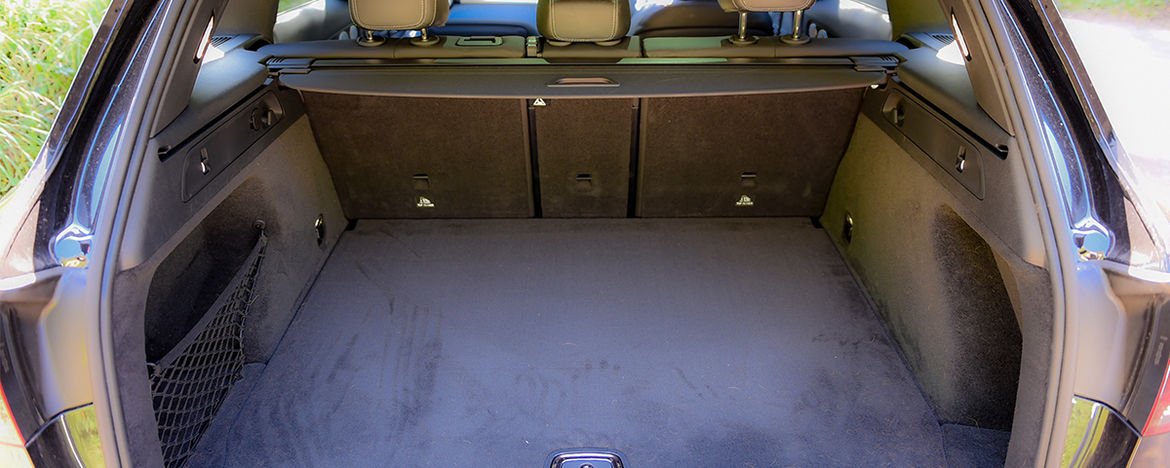 Drive with us: Test Drive the Mercedes-Benz GLC 300d | Carparison